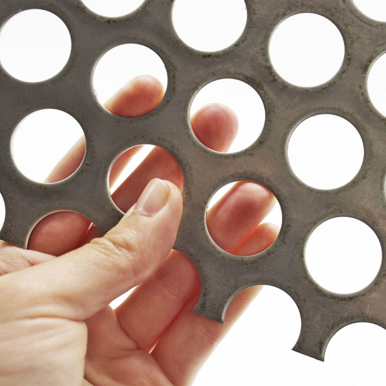 Choose the right stainless steel mesh for outdoor drainage. - The Mesh ...