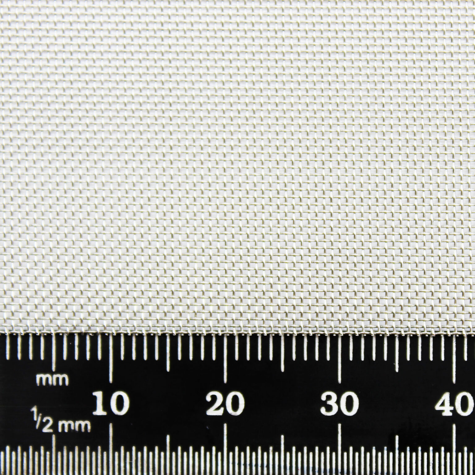 Understanding Wire Thickness vs Hole Size in Woven Wire Mesh: Strength ...
